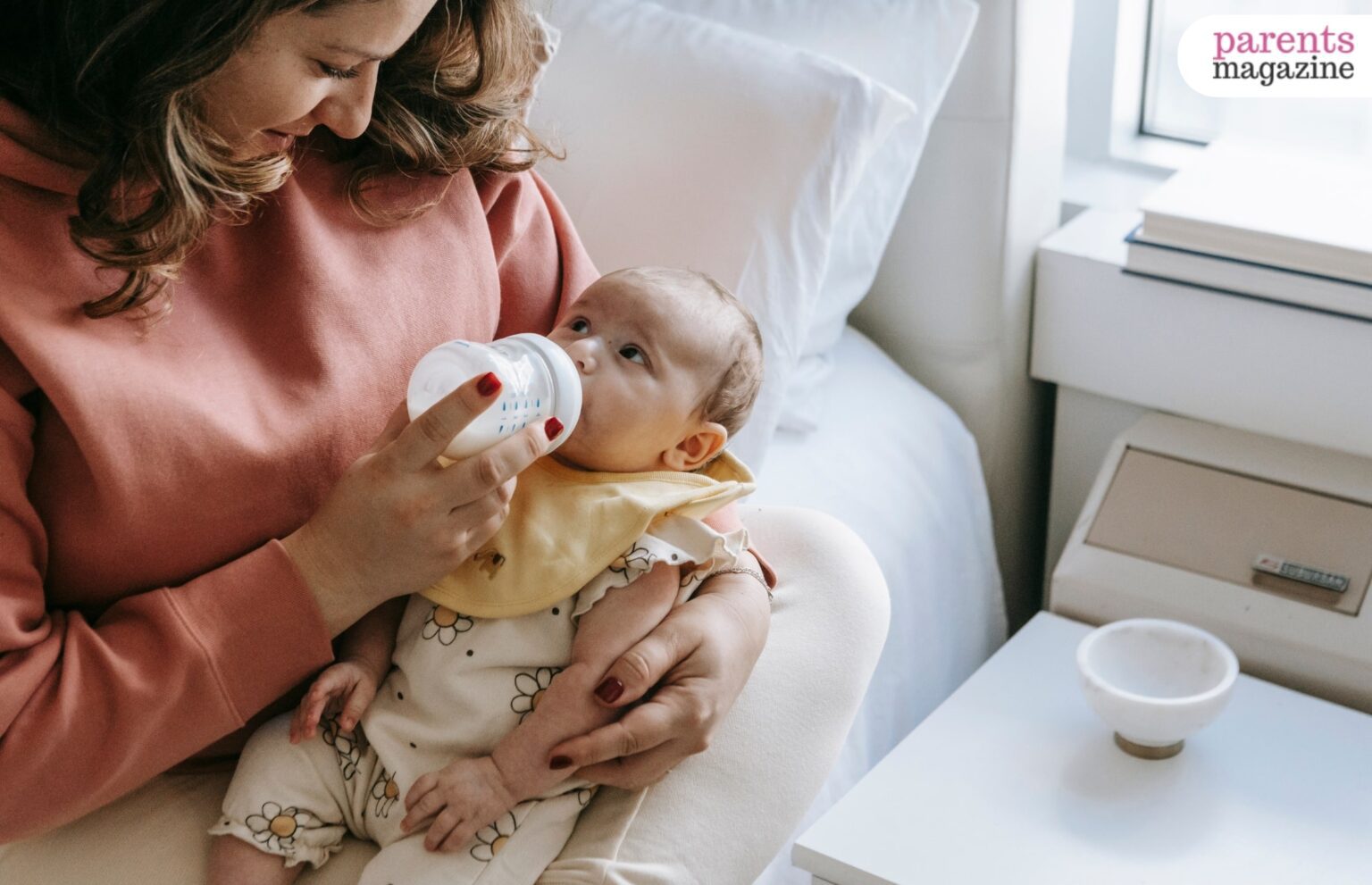 Should I Wake My Baby to Feed? Dealing With Baby’s Sleepy Days
